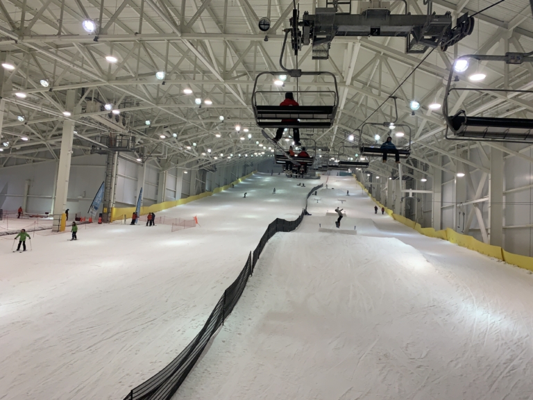 Skiing/Snowboarding Indoors Year-Round in New Jersey - SeniorsSkiing.com